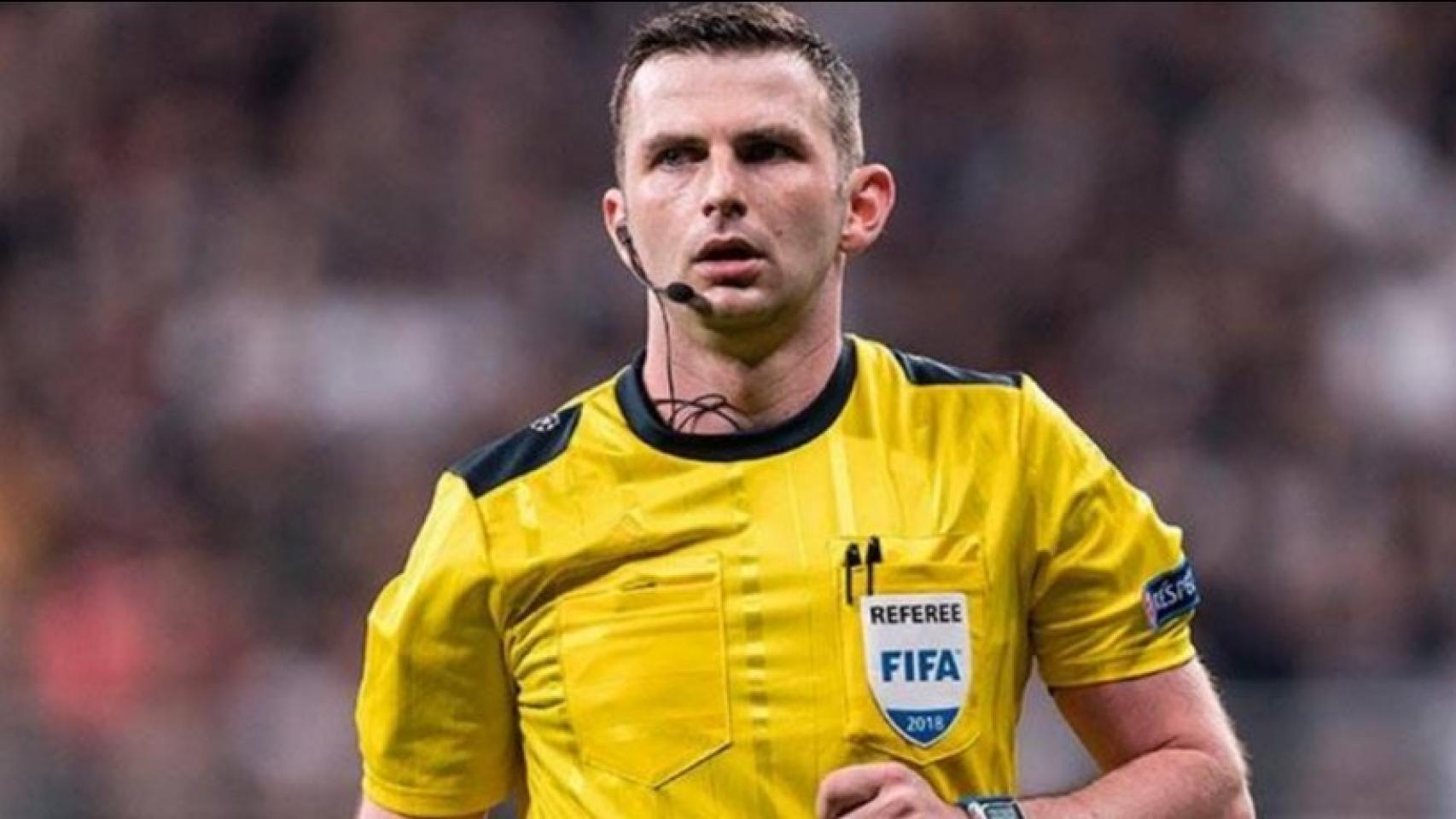 Así es Michael Oliver, el árbitro del España - Croacia en la fase de ...