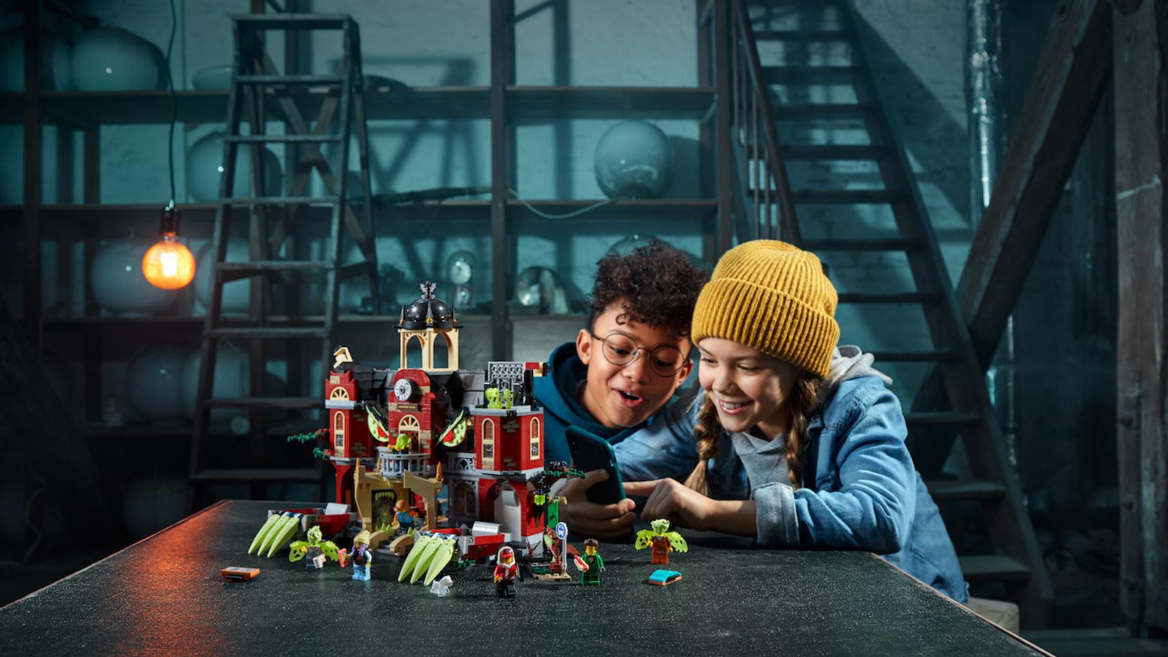 Probamos LEGO Hidden Side: los juguetes clásicos, en realidad aumentada