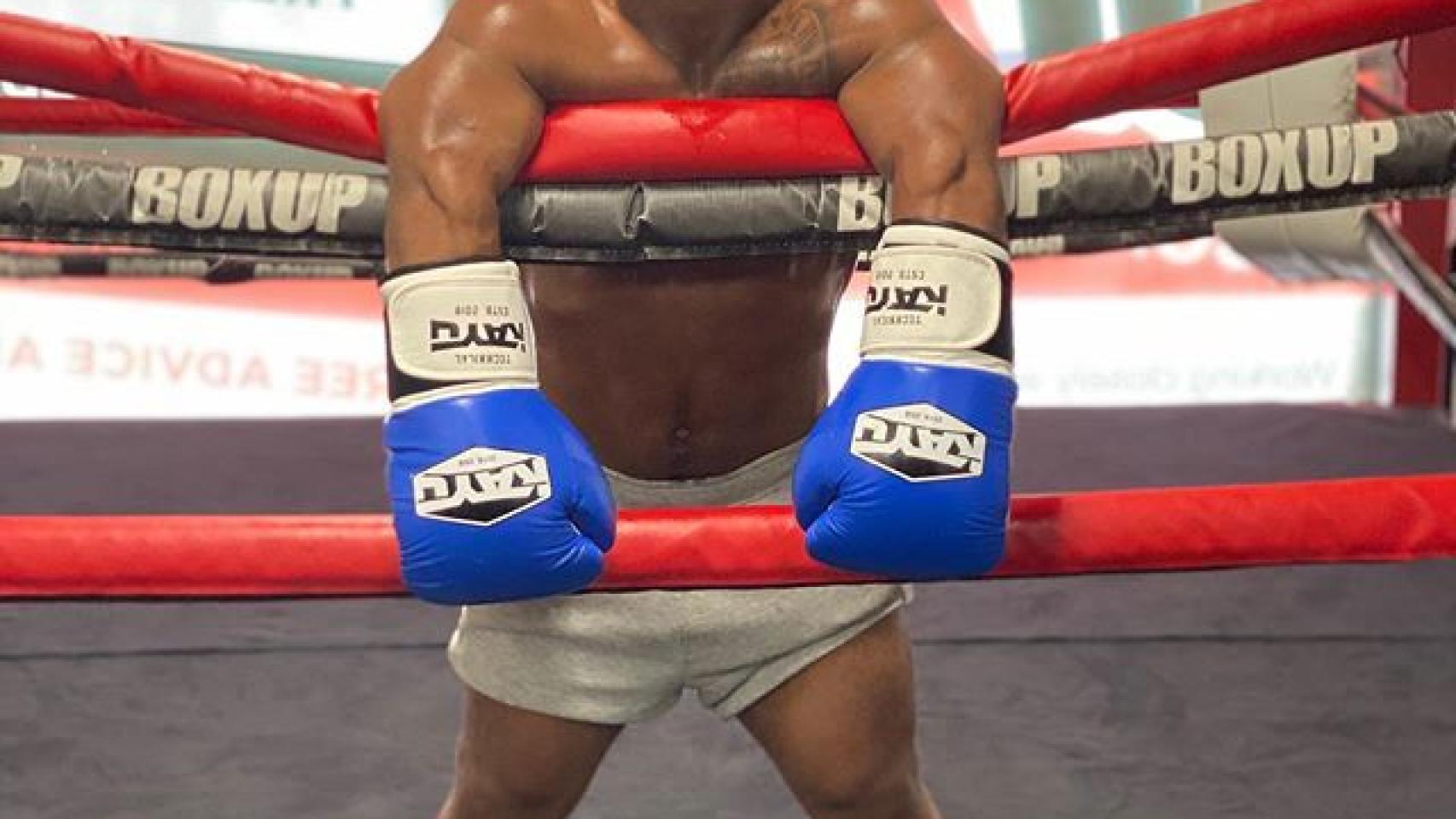 Likkle Man, el boxeador enano: de la cárcel a ser una estrella de las ...