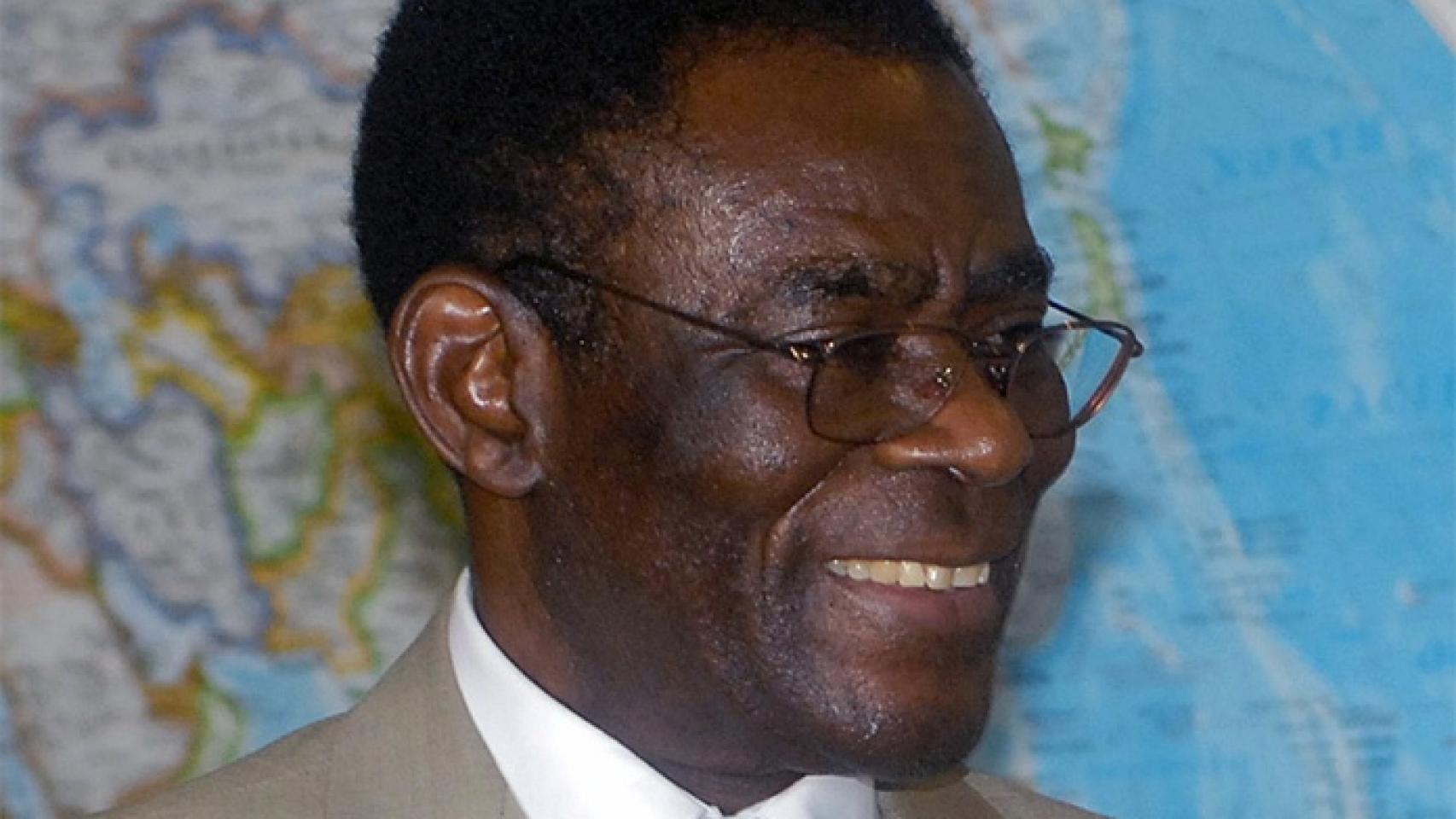 Obiang arrasa en Guinea Ecuatorial con el 94,9% de los votos: "Ni él ...