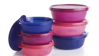 Adiós a Tupperware: auge y caída del producto más imprescindible y querido en las cocinas de España