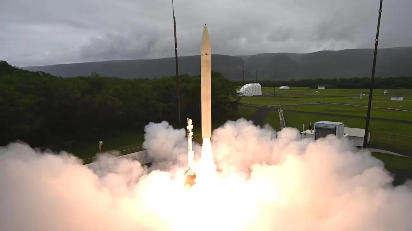 La carrera internacional por contar con el misil hipersónico más ...