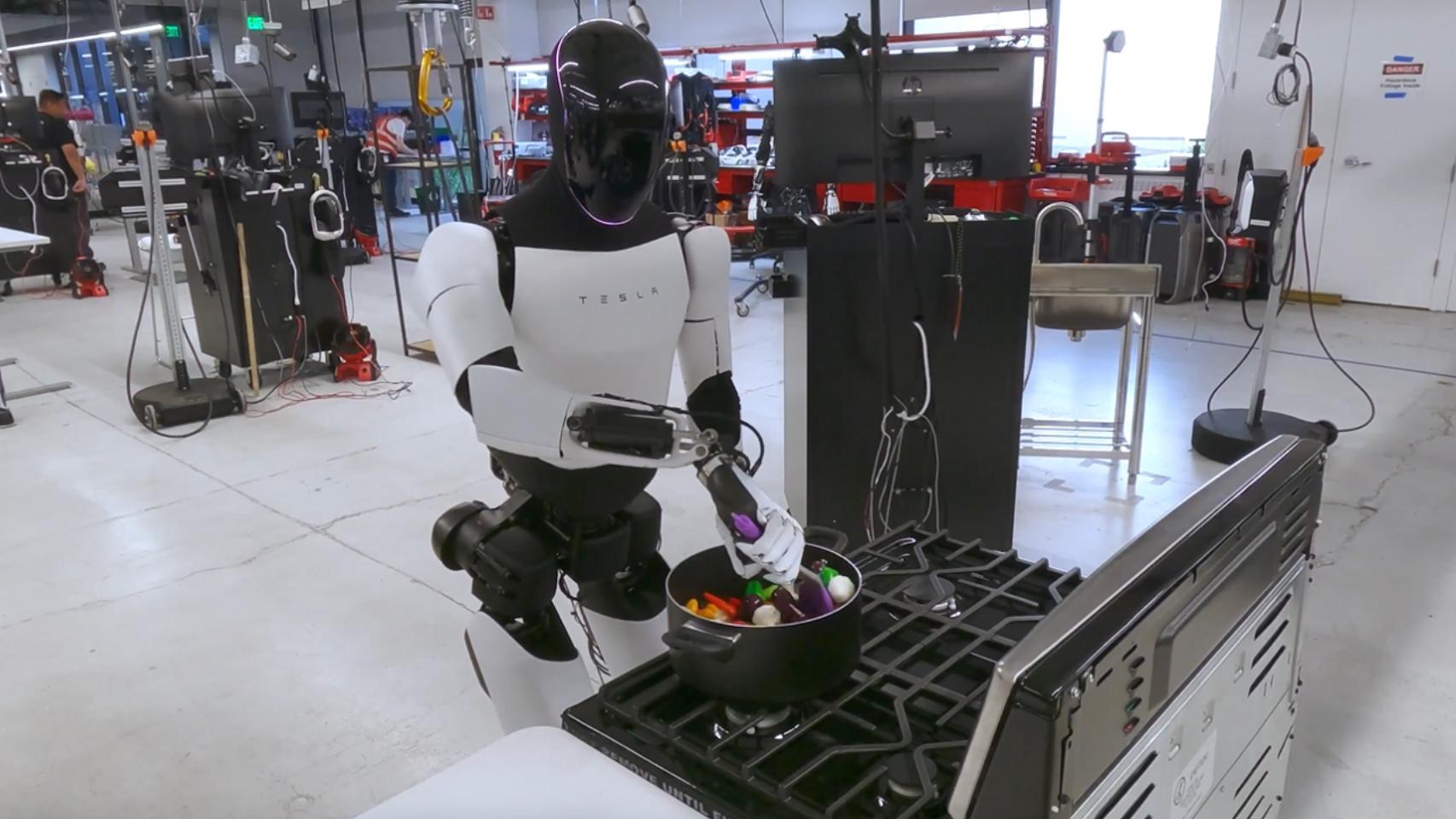 Optimus, el robot humanoide de Elon Musk, aprende a cocinar y a recoger la basura gracias a ...