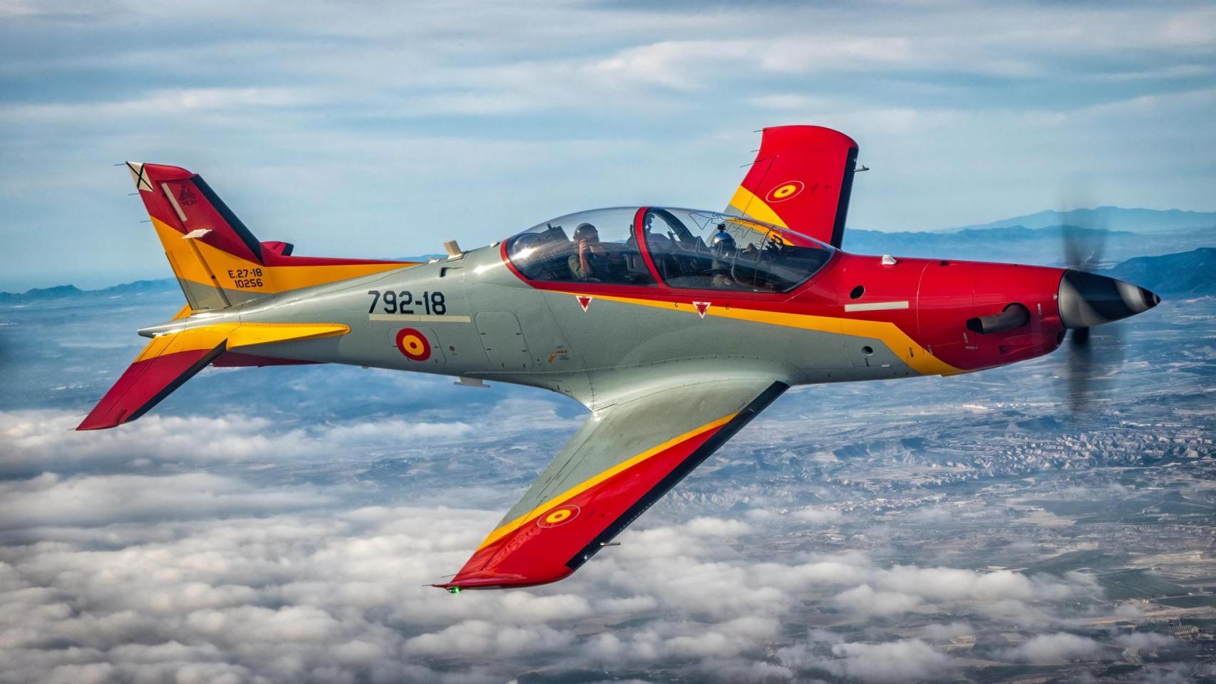 Pilatus PC-21, el avión en el que aprenderá a volar la Princesa Leonor ...