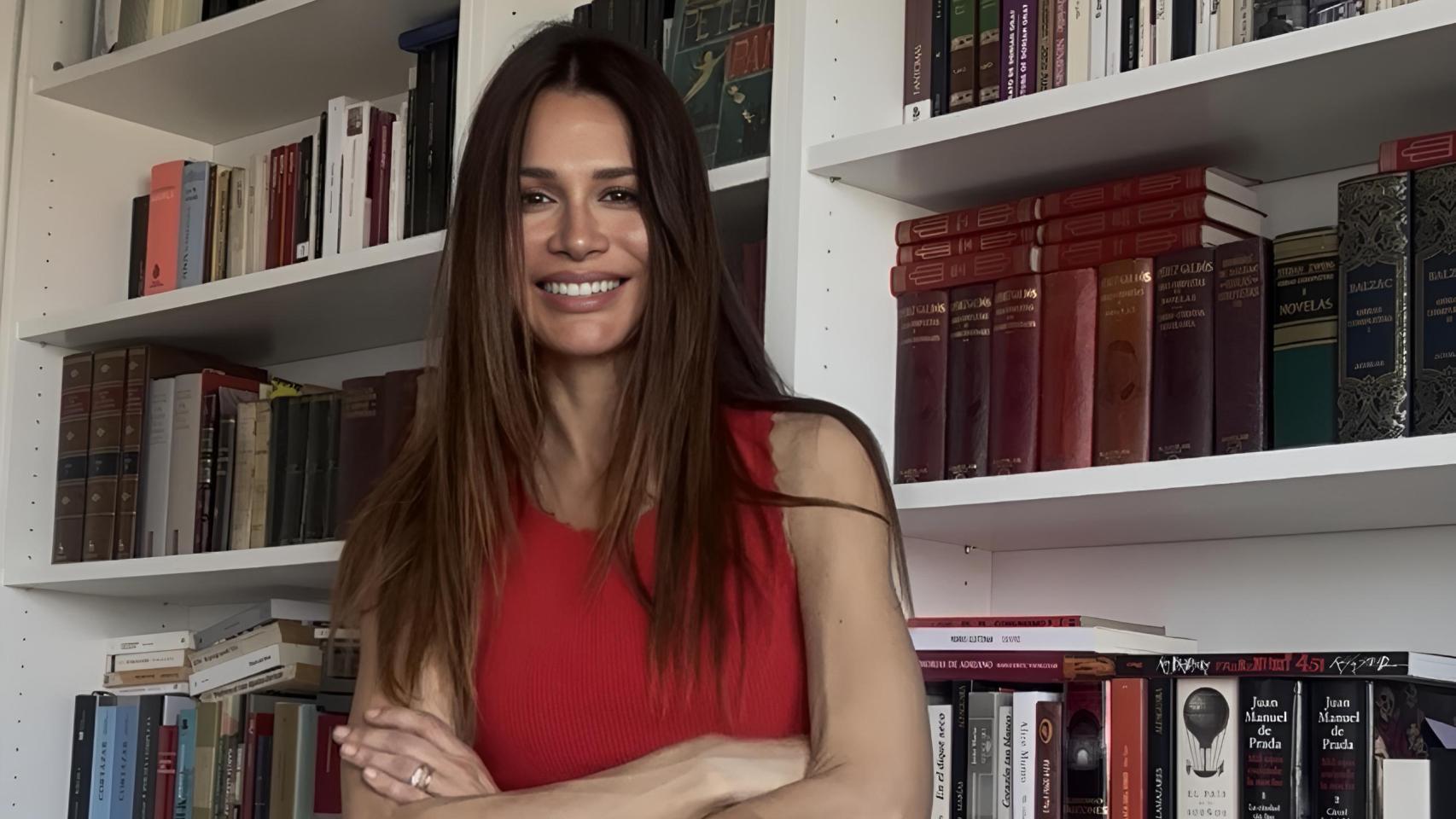 La periodista y escritora María Zabay: "Para mí, estudiar Derecho fue ...