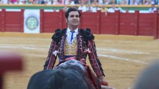 Tensión en el ruedo: el fuerte enfrentamiento entre Roca Rey y Morante de la Puebla, con ...