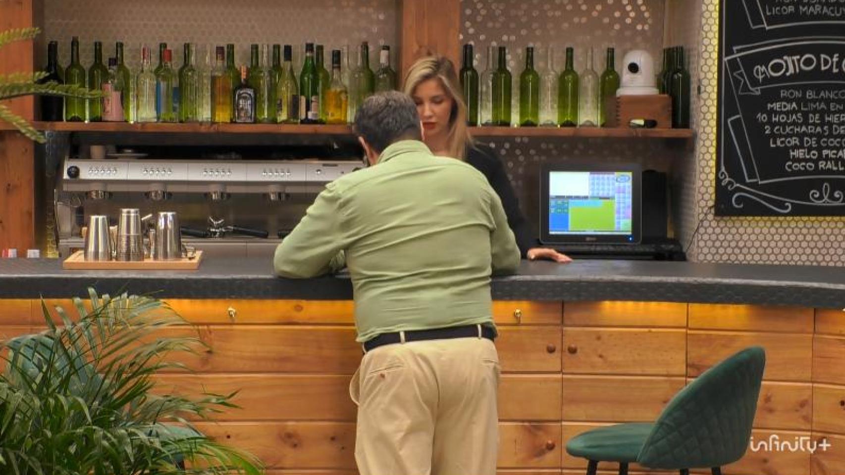 Un soltero de Granada rechaza a su cita en 'First Dates' y se lanza a ...