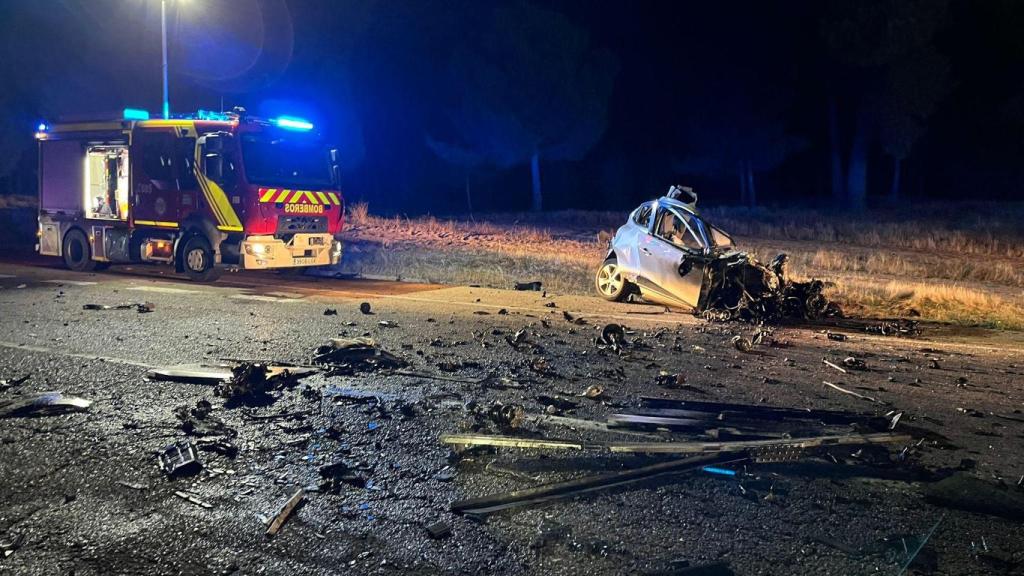 Muere un joven tras un trágico accidente de tráfico entre un turismo y un camión en la N-122