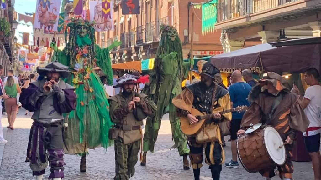 Reabre en Madrid el mercadillo medieval más famoso de España: a una ...