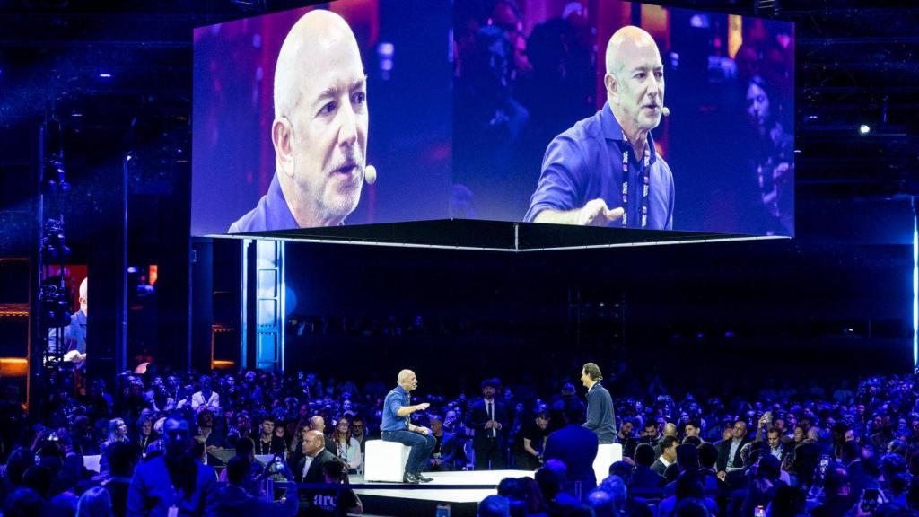 La inteligencia artificial es un tipo de burbuja "buena", según Jeff ...