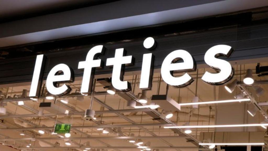 Lefties vende el vestido más elegante y sofisticado del otoño por solo ...